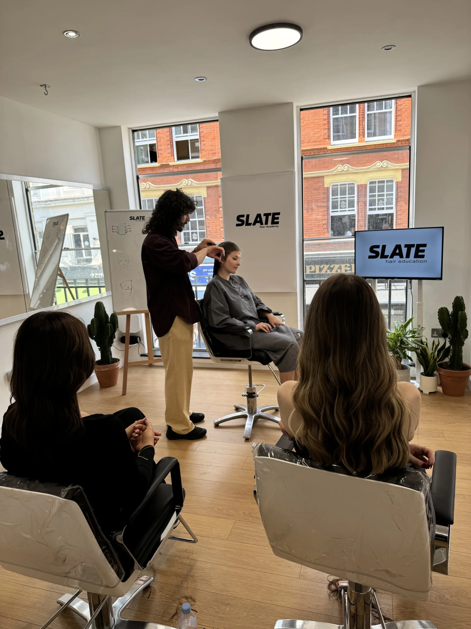 Long-Term Hairdressing Courses London | Advanced Diplomas